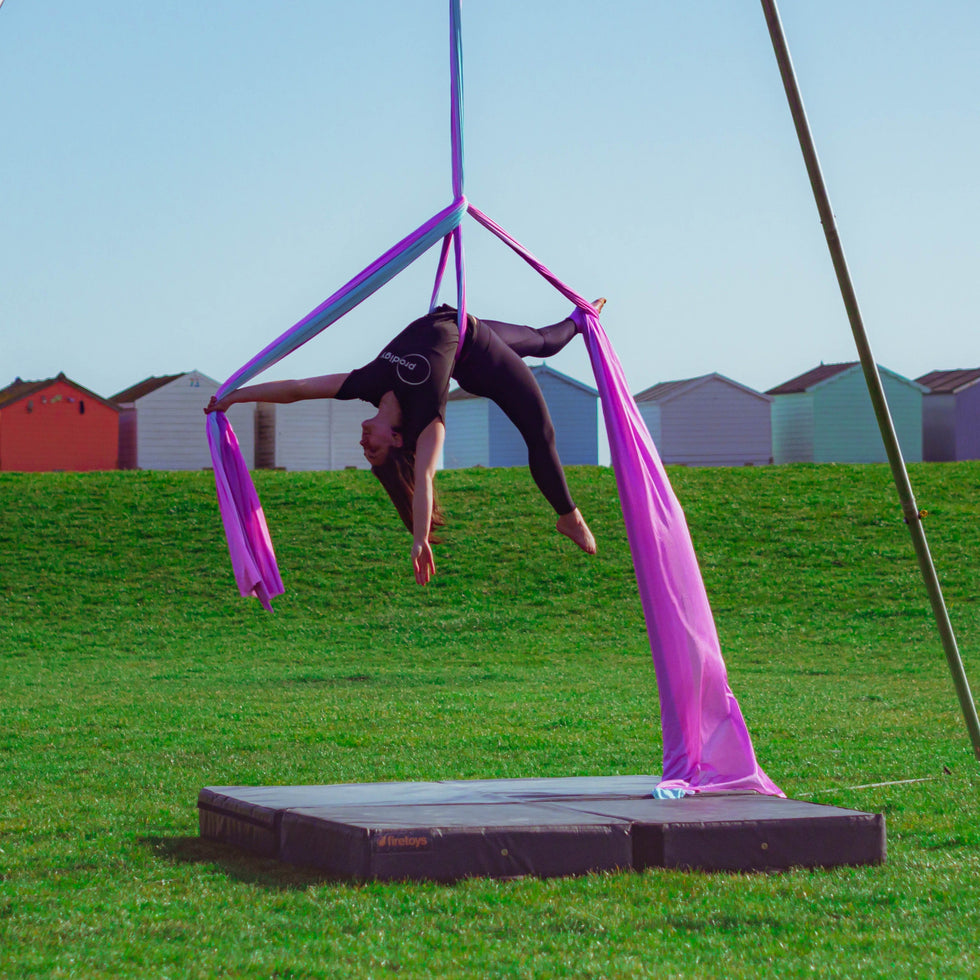 Firetoys Freestanding Outdoor Aerial Rig - 5.5m - BigRig