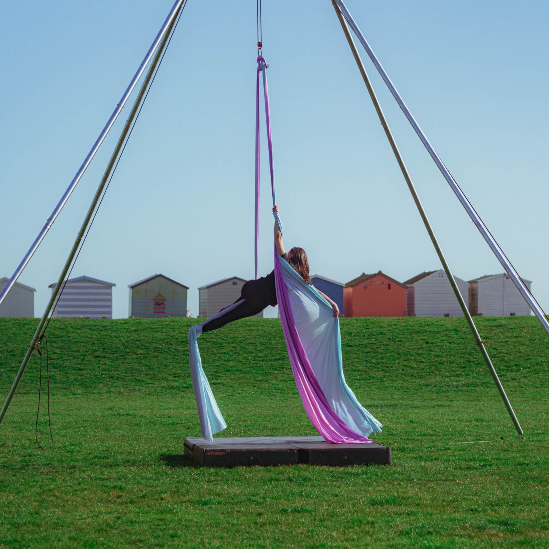 Firetoys Freestanding Outdoor Aerial Rig - 5.5m - BigRig