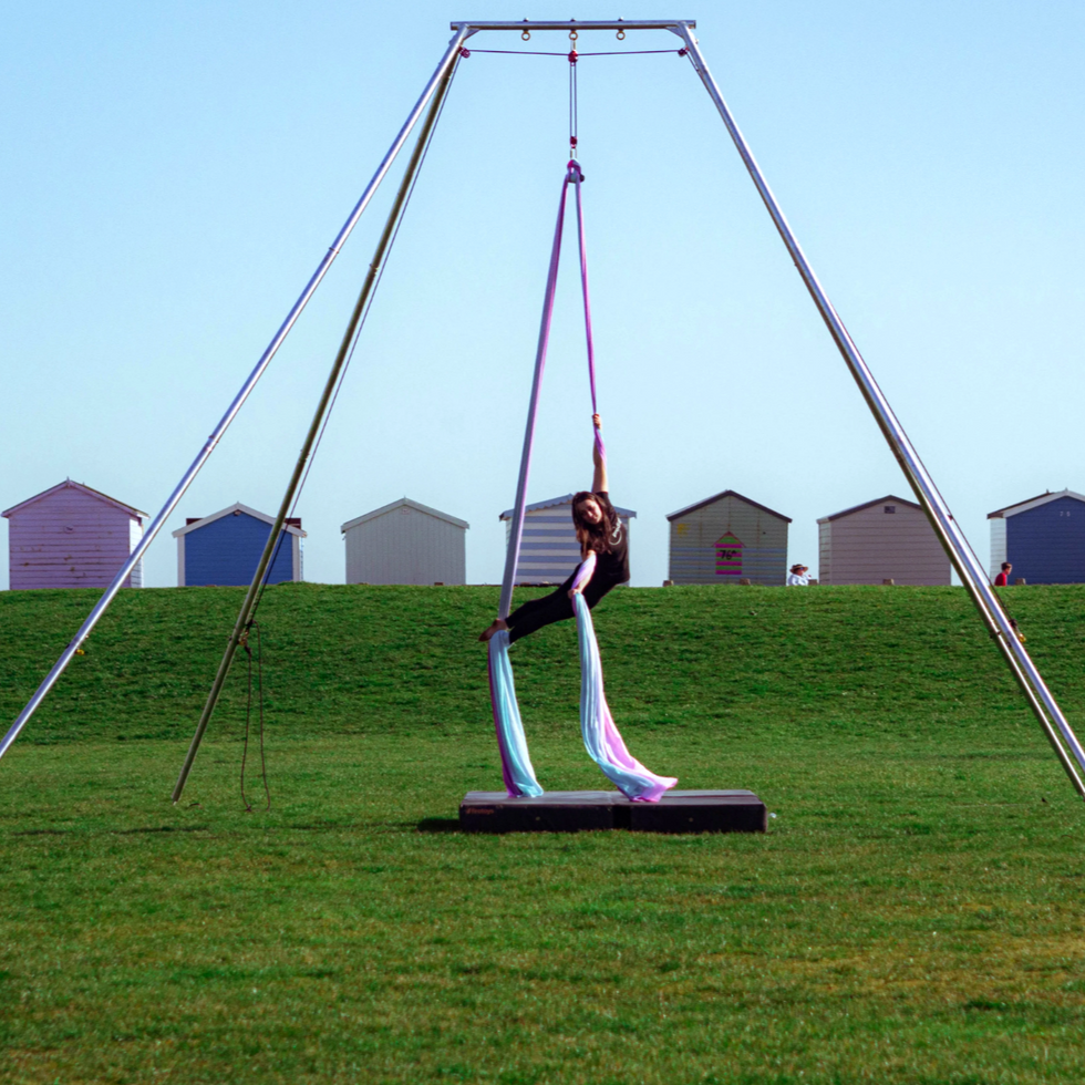 Firetoys Freestanding Outdoor Aerial Rig - 5.5m - BigRig