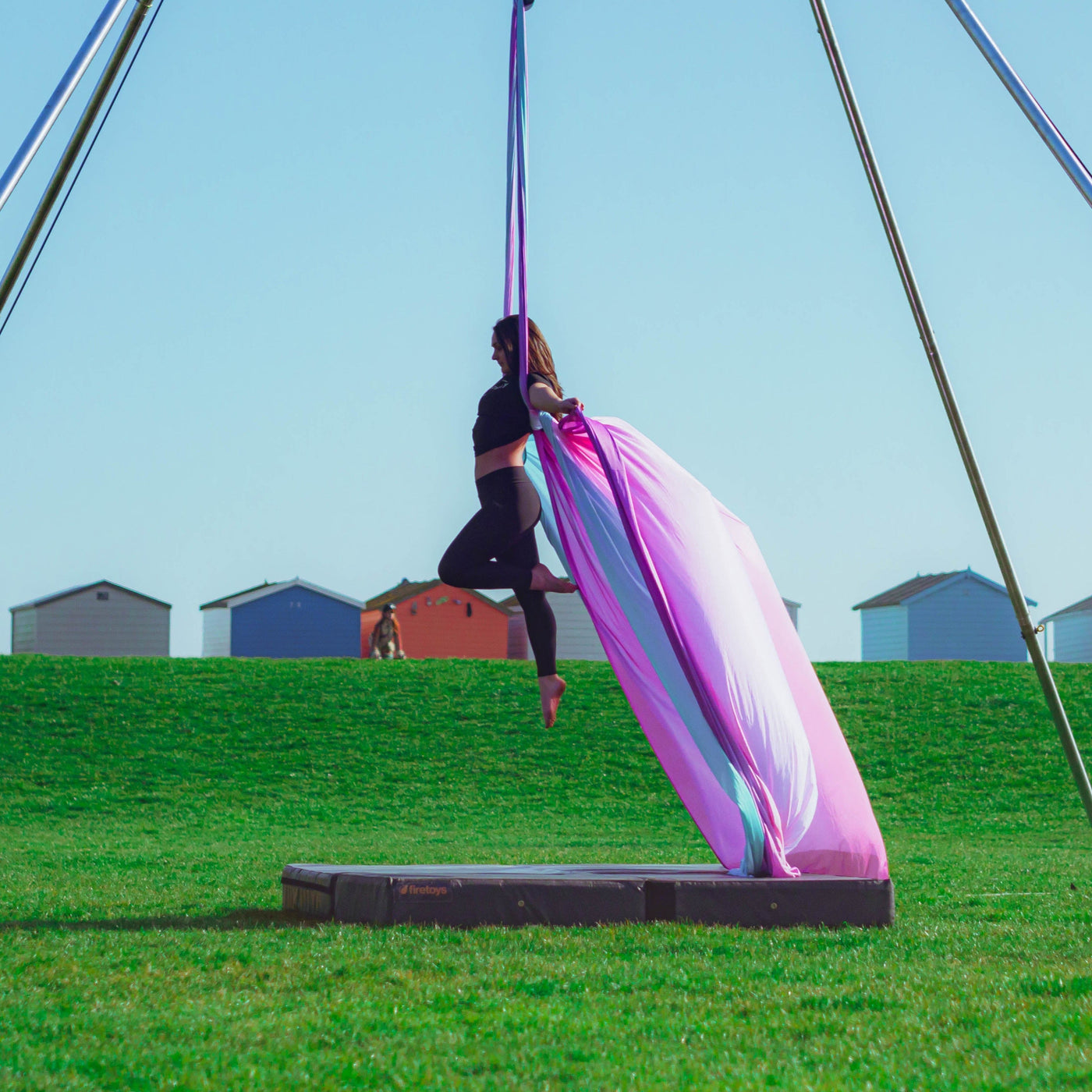 Firetoys Freestanding Outdoor Aerial Rig - 5.5m - BigRig